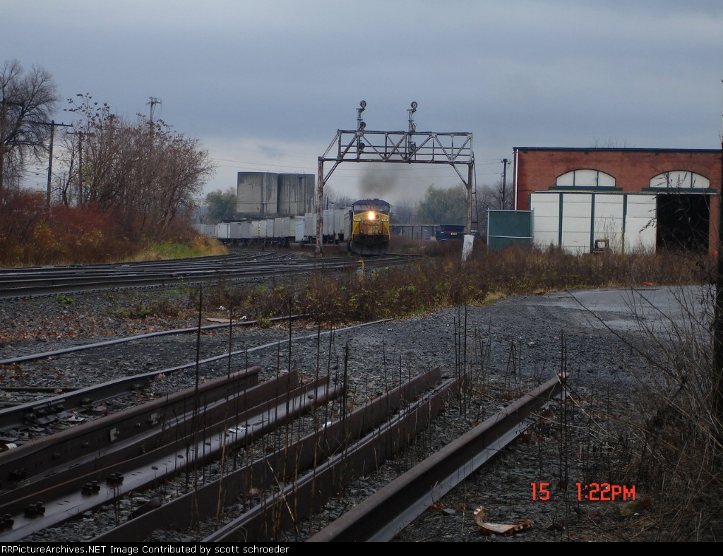 CSX 644 puts on a little smoke show while pulling the S109 WB on the #1 Track